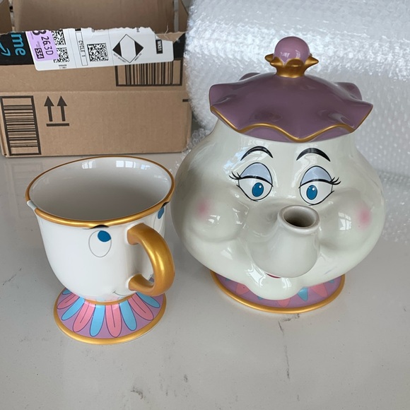 Disney | Kitchen | Disney Beauty And The Beast Mrs Potts And Chip ...